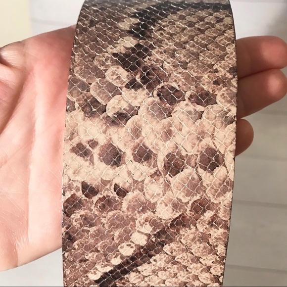 Banana Republic | Accessories | Banana Republic Faux Snake Skin Belt ...